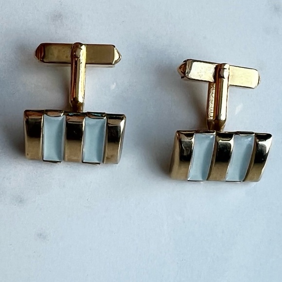 SWANK | Accessories | Vintage Swank Cufflinks Gold Tone Untested | Poshmark